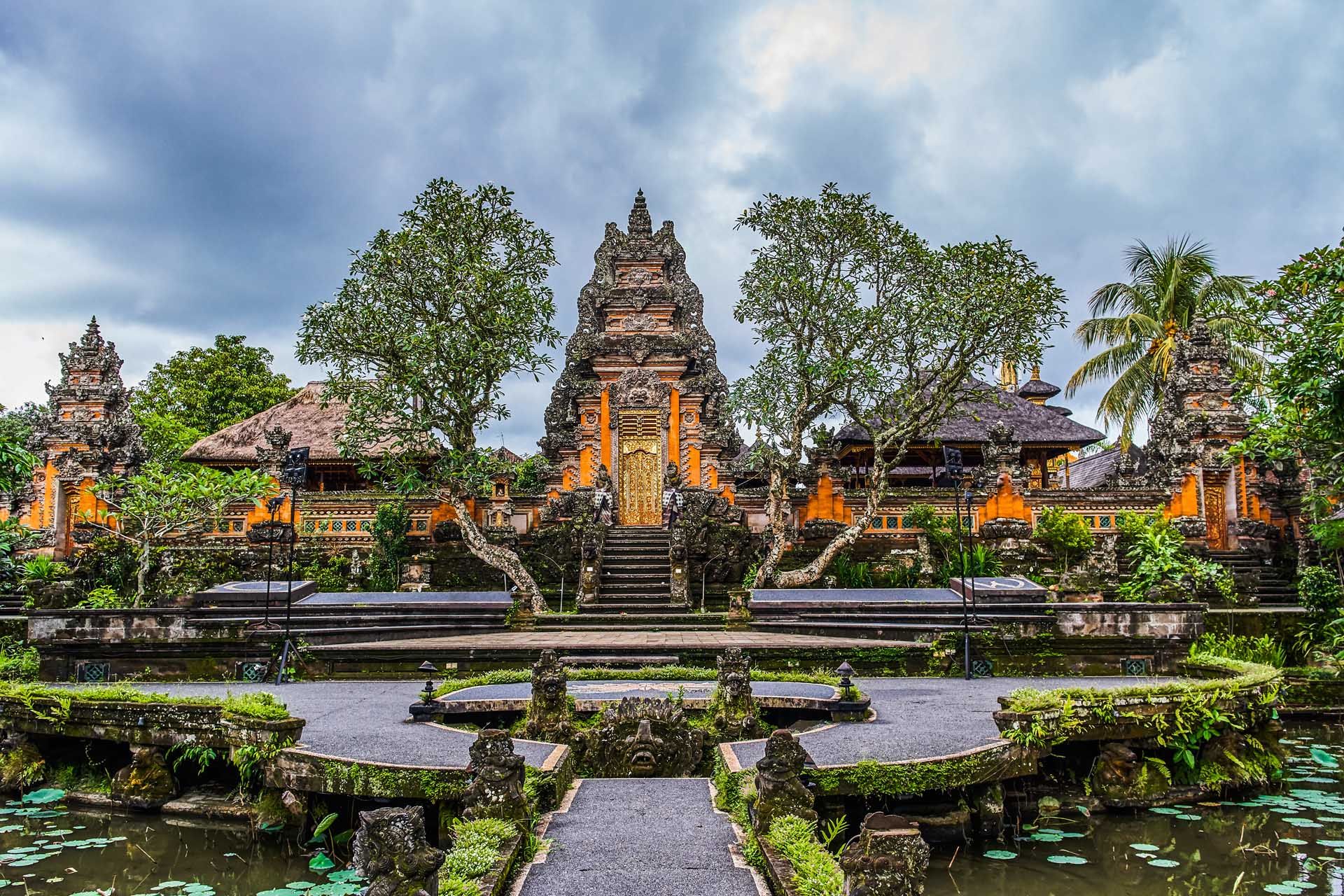Tempat Wisata Bali Terkenal yang Wajib Dikunjungi saat Berlibur ...